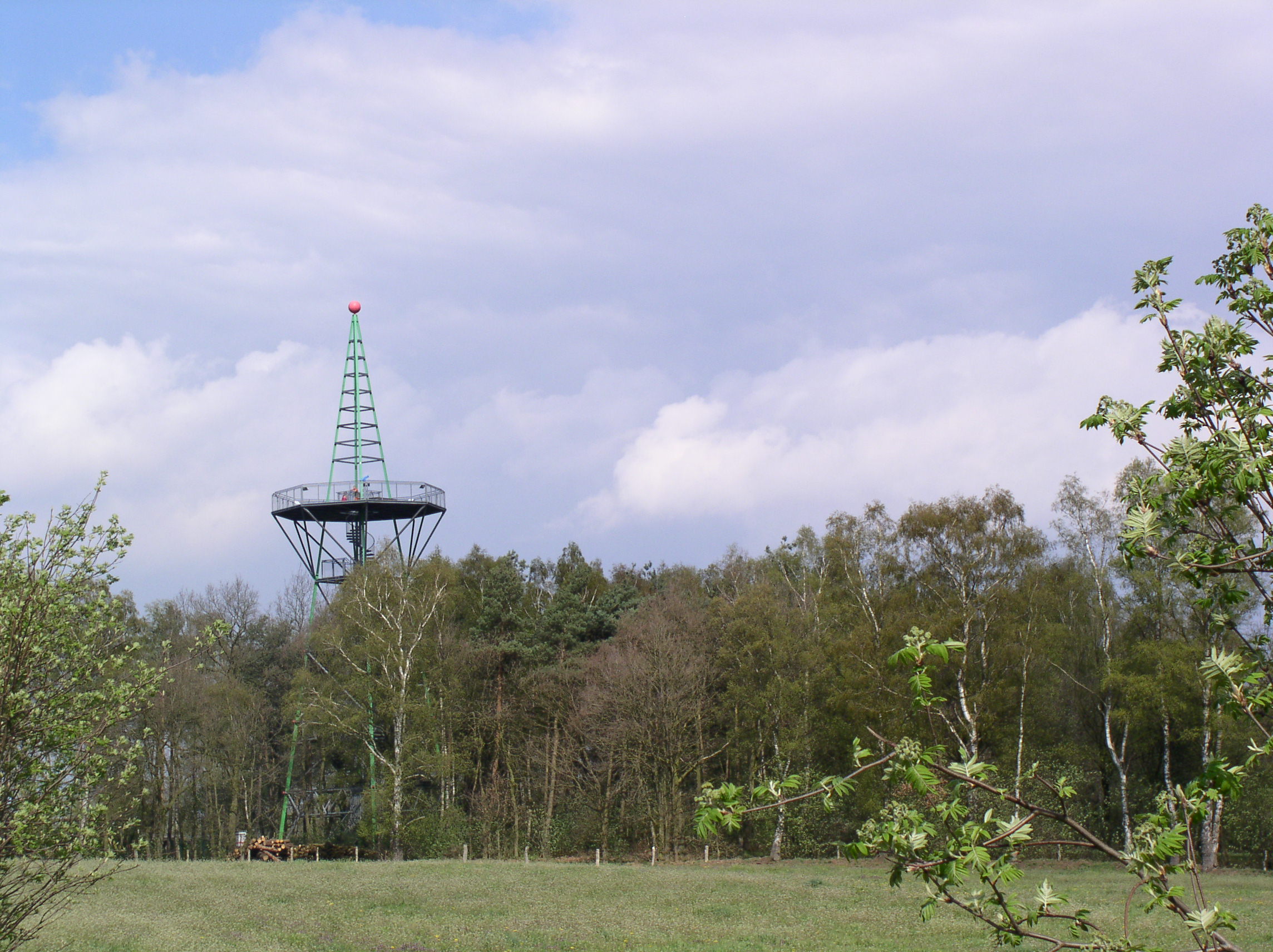 Uelsen Touristik: De gemeente